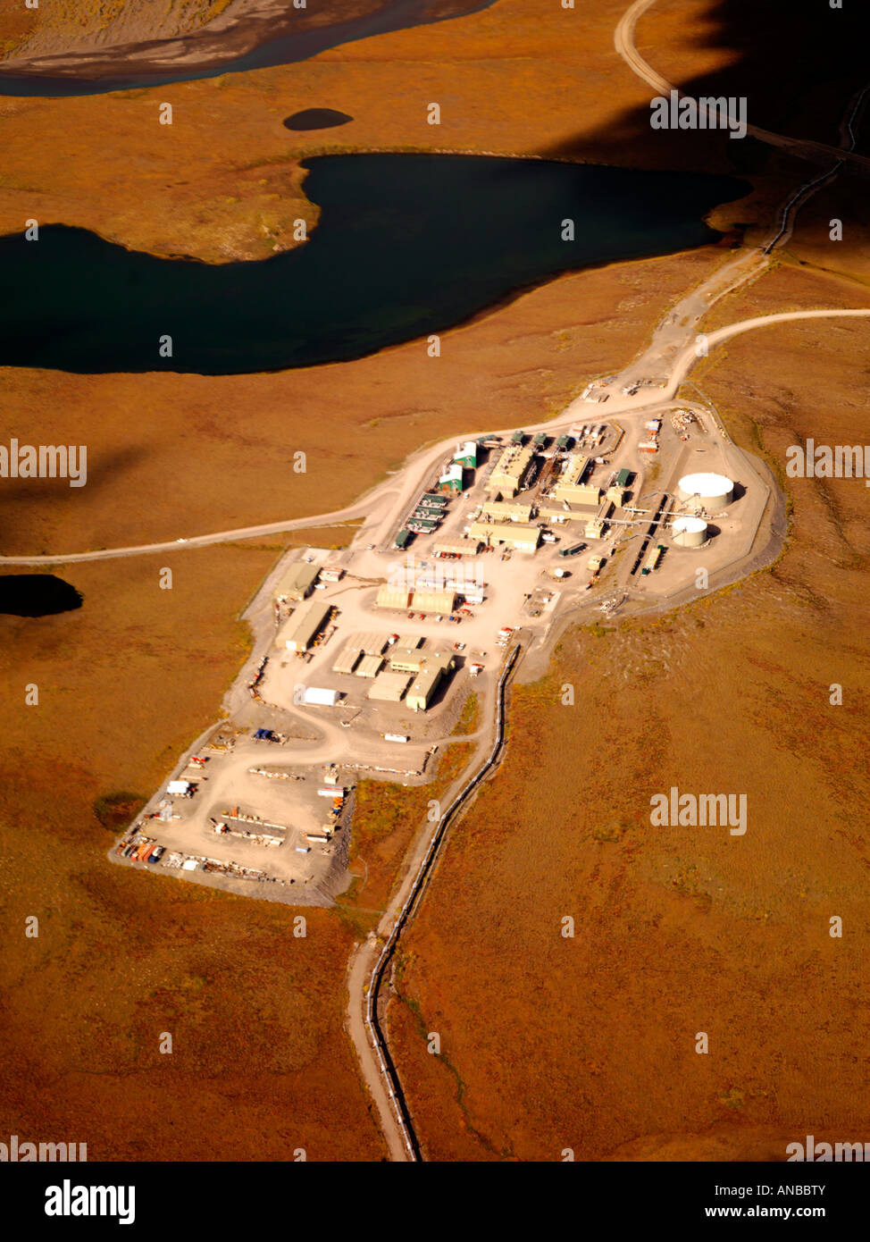 Trans alaska oil pipeline pump hi-res stock photography and images - Alamy