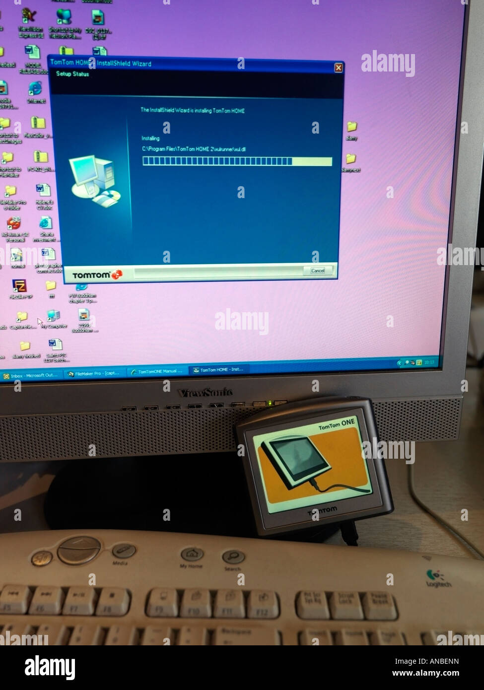 Tom Tom Being Updated from Computer Stock Photo - Alamy