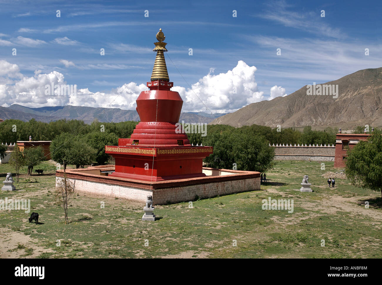 Stupas surrounding Samye monastery Samye Tibet Stock Photo - Alamy