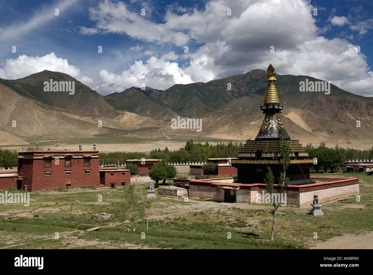 Stupas surrounding Samye monastery Samye Tibet Stock Photo - Alamy