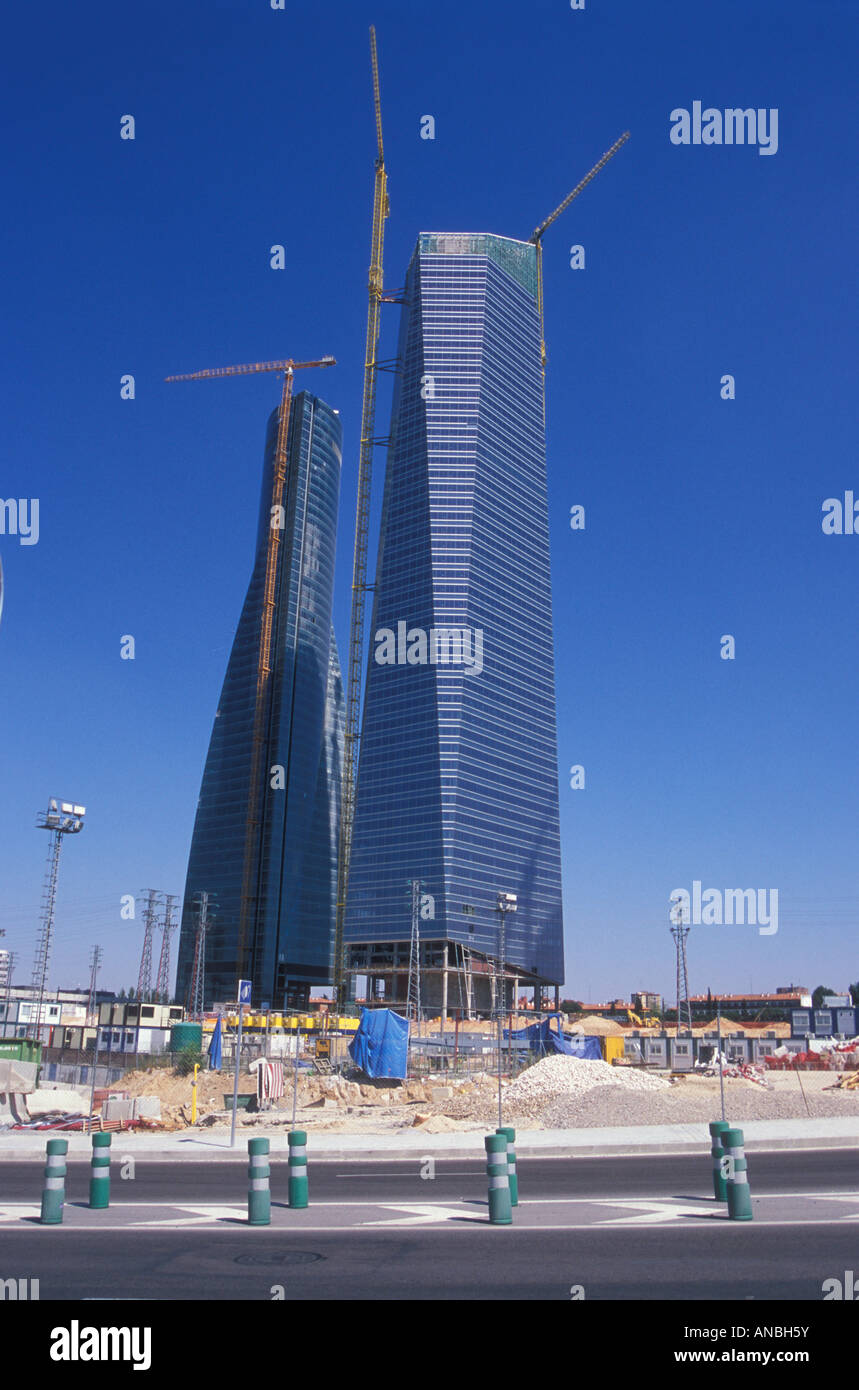 Skyscrapers being constructed on former training ground of Real Madrid ...