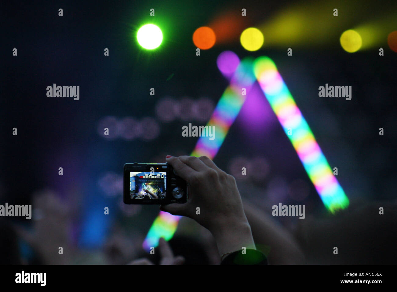 Punk gig hi-res stock photography and images - Alamy