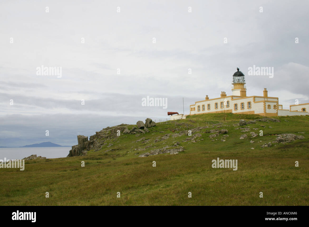 Neist Point Lighthouse on the Waternish Peninsula on the Isle of Skye ...