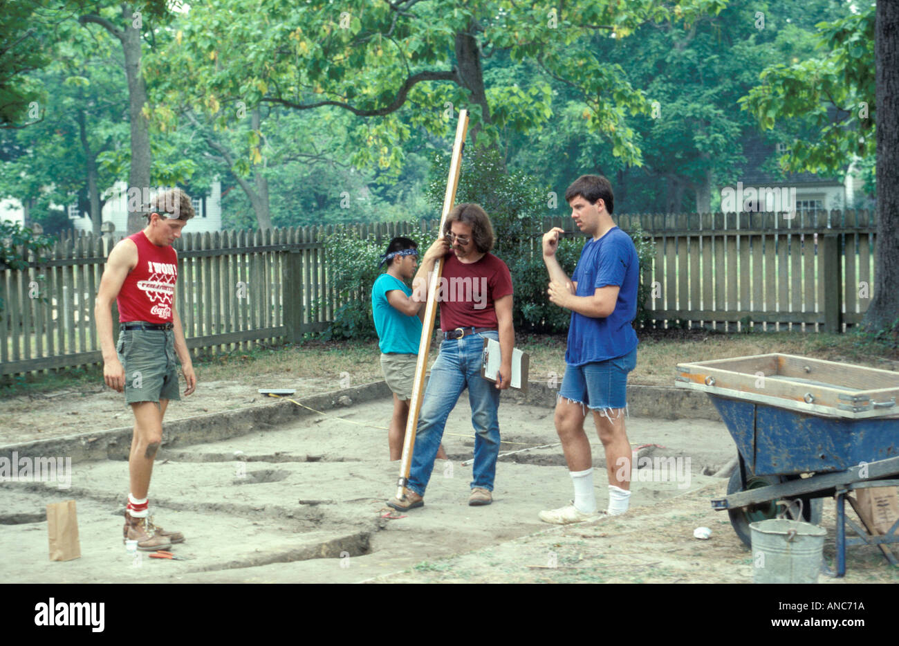 Archaeologists at Work Williamsburg Virginia Stock Photo - Alamy