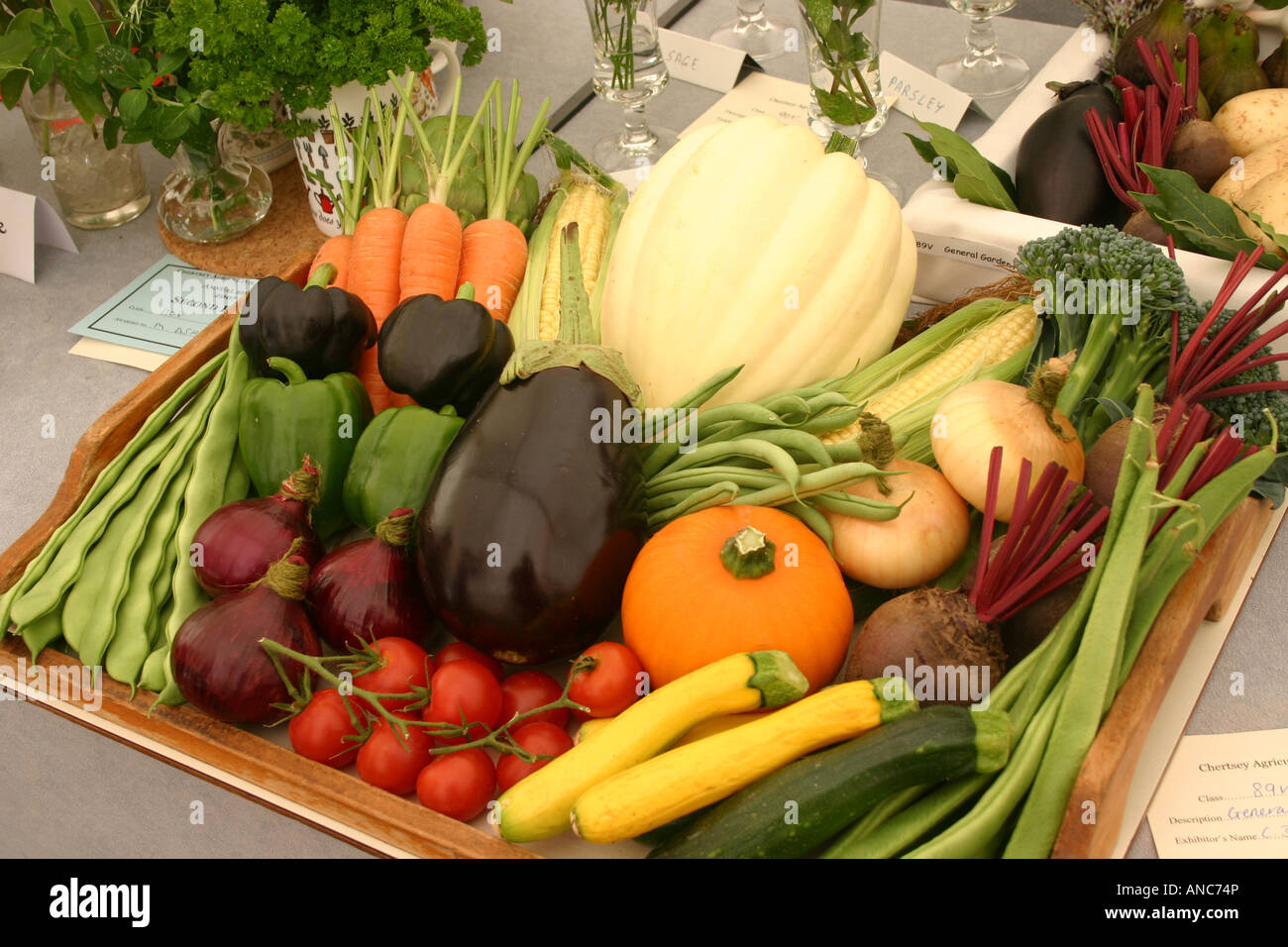organic vegetables fresh Stock Photo - Alamy