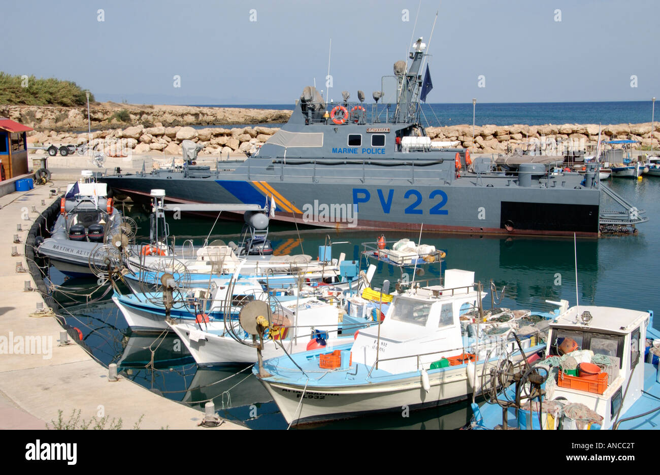 Police launch boat hi-res stock photography and images - Alamy