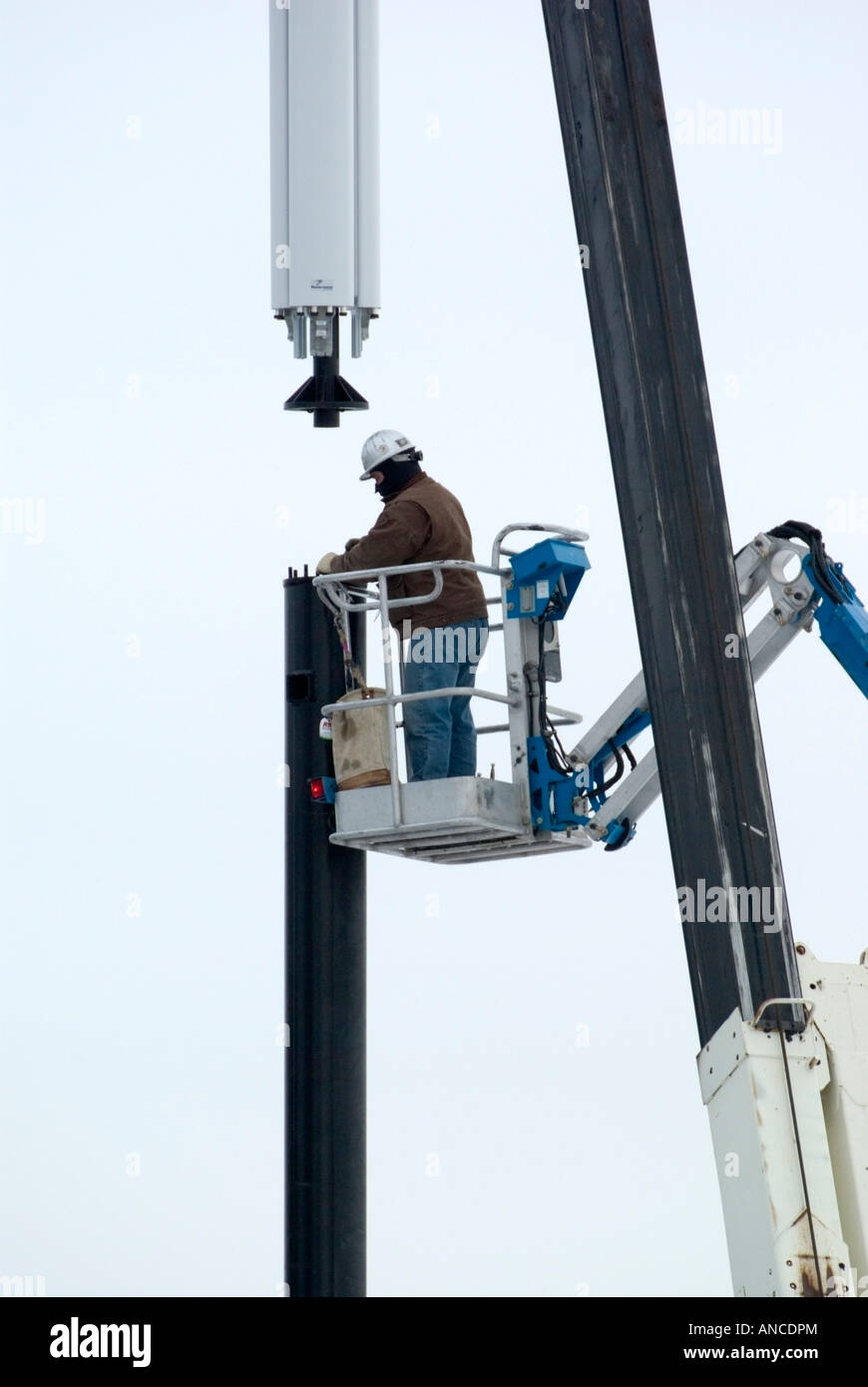 Antenna boom hi-res stock photography and images - Alamy