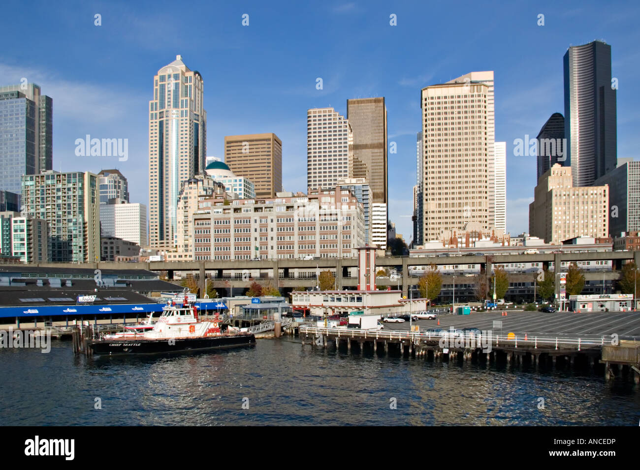 North America, USA, Washington, Seattle. Seattle skyline from Elliot ...