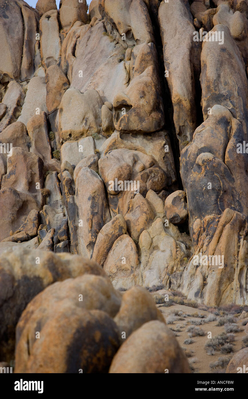 Rock formations in the Alabama Hills at Lone Pine CA USA Stock Photo ...