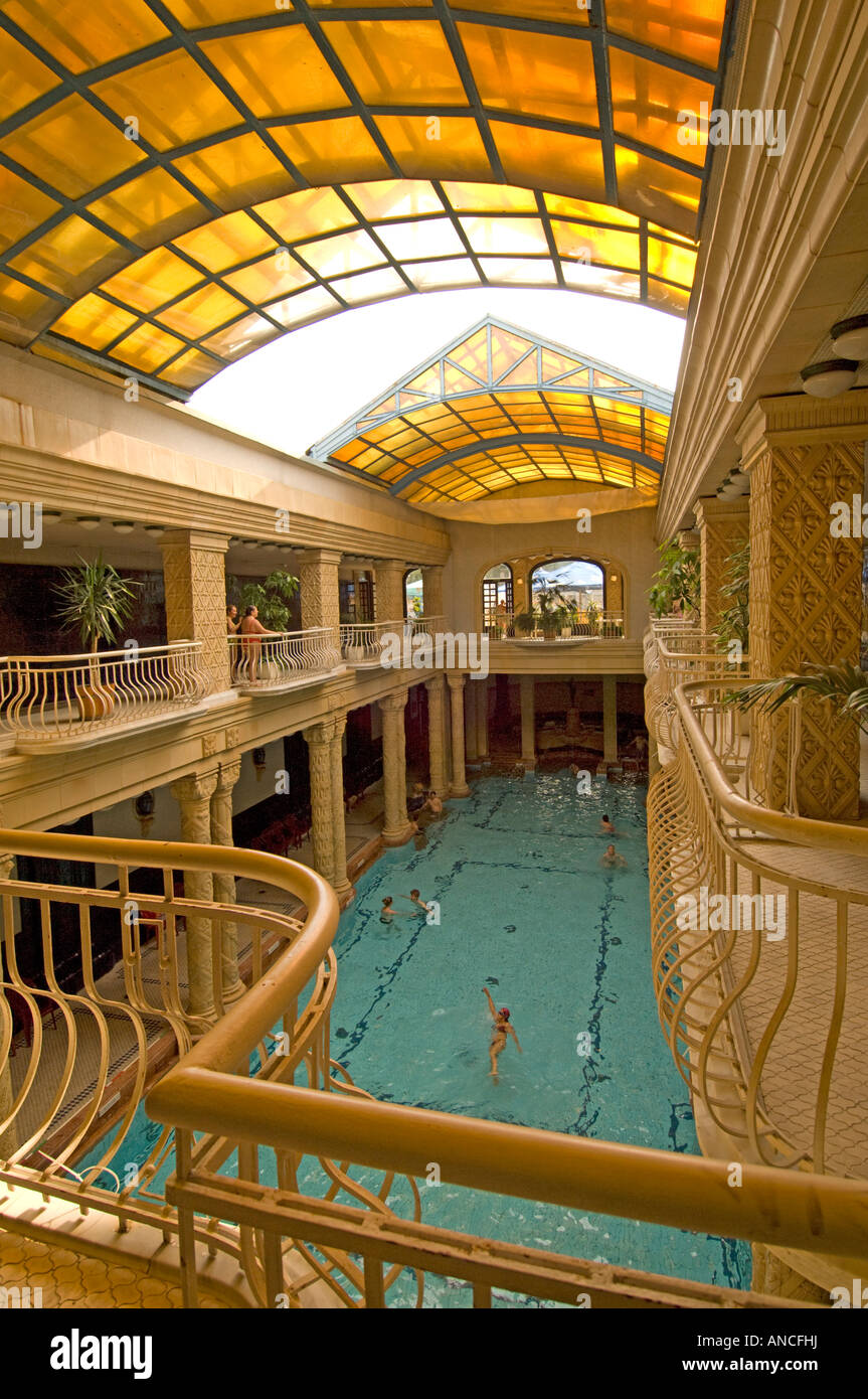 Male baths hi-res stock photography and images - Alamy