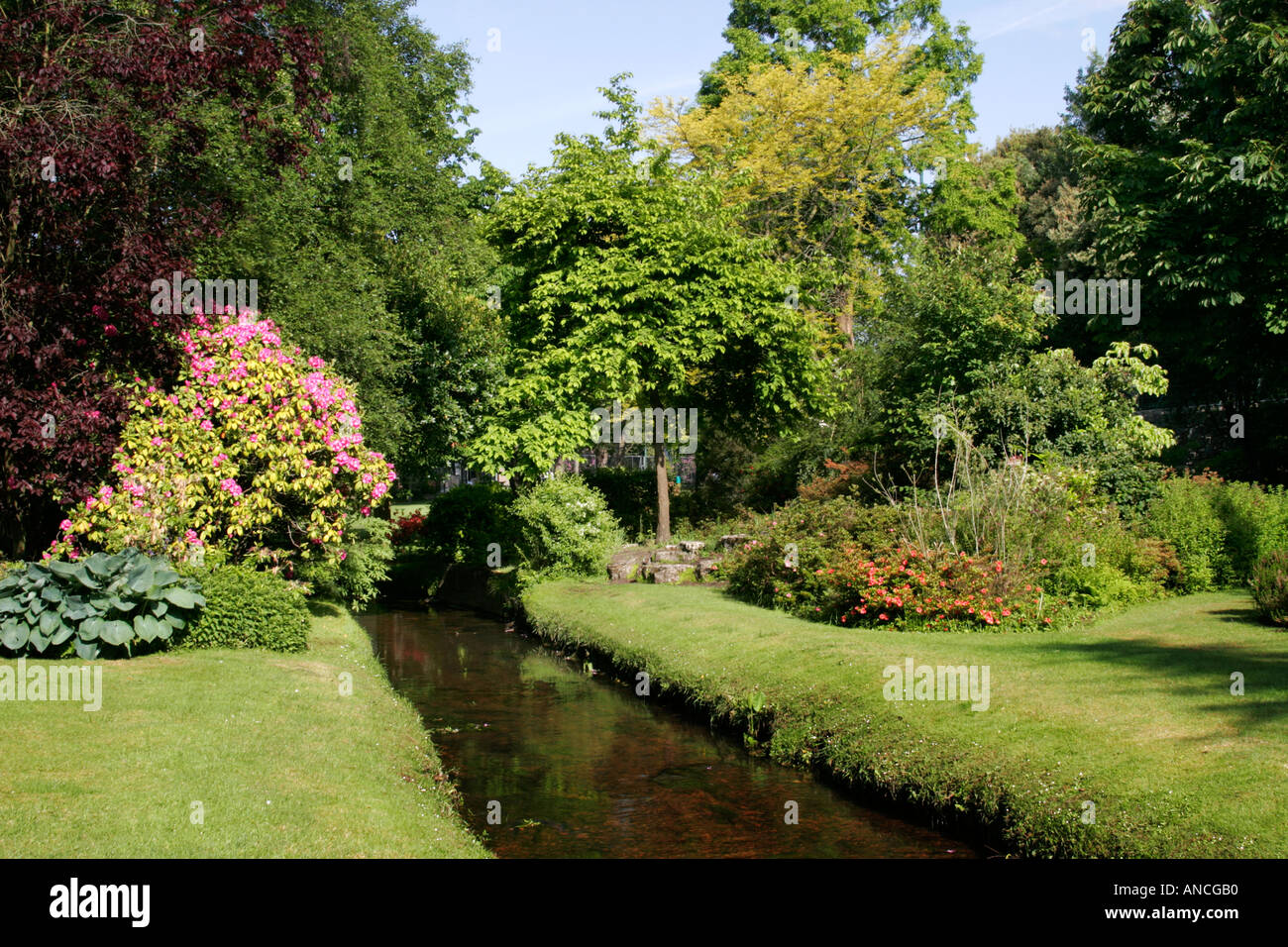 Bourne Stream, Bournemouth Gardens, Dorset, England, UK Stock Photo - Alamy