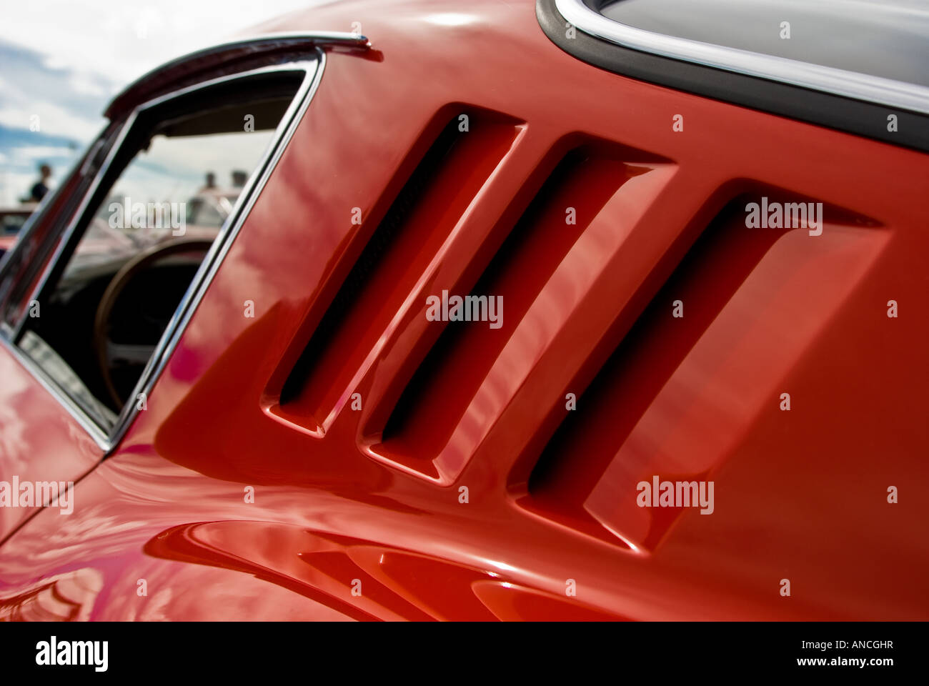 Side view of ferrari hi-res stock photography and images - Alamy