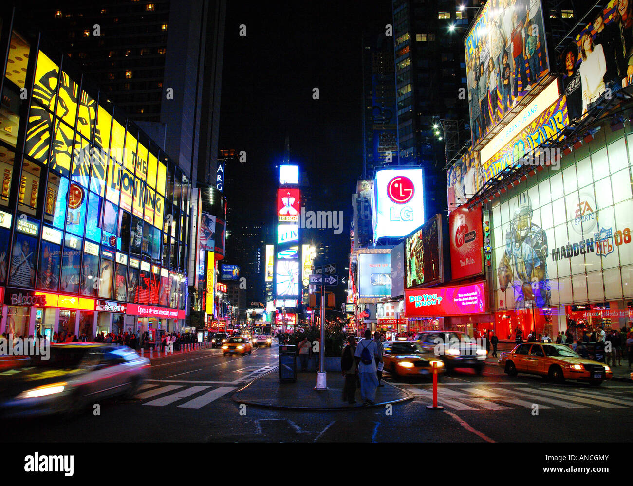 times square at night Stock Photo - Alamy