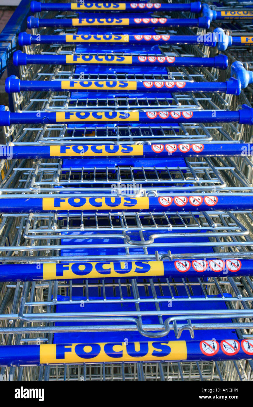 Focus diy hi-res stock photography and images - Alamy