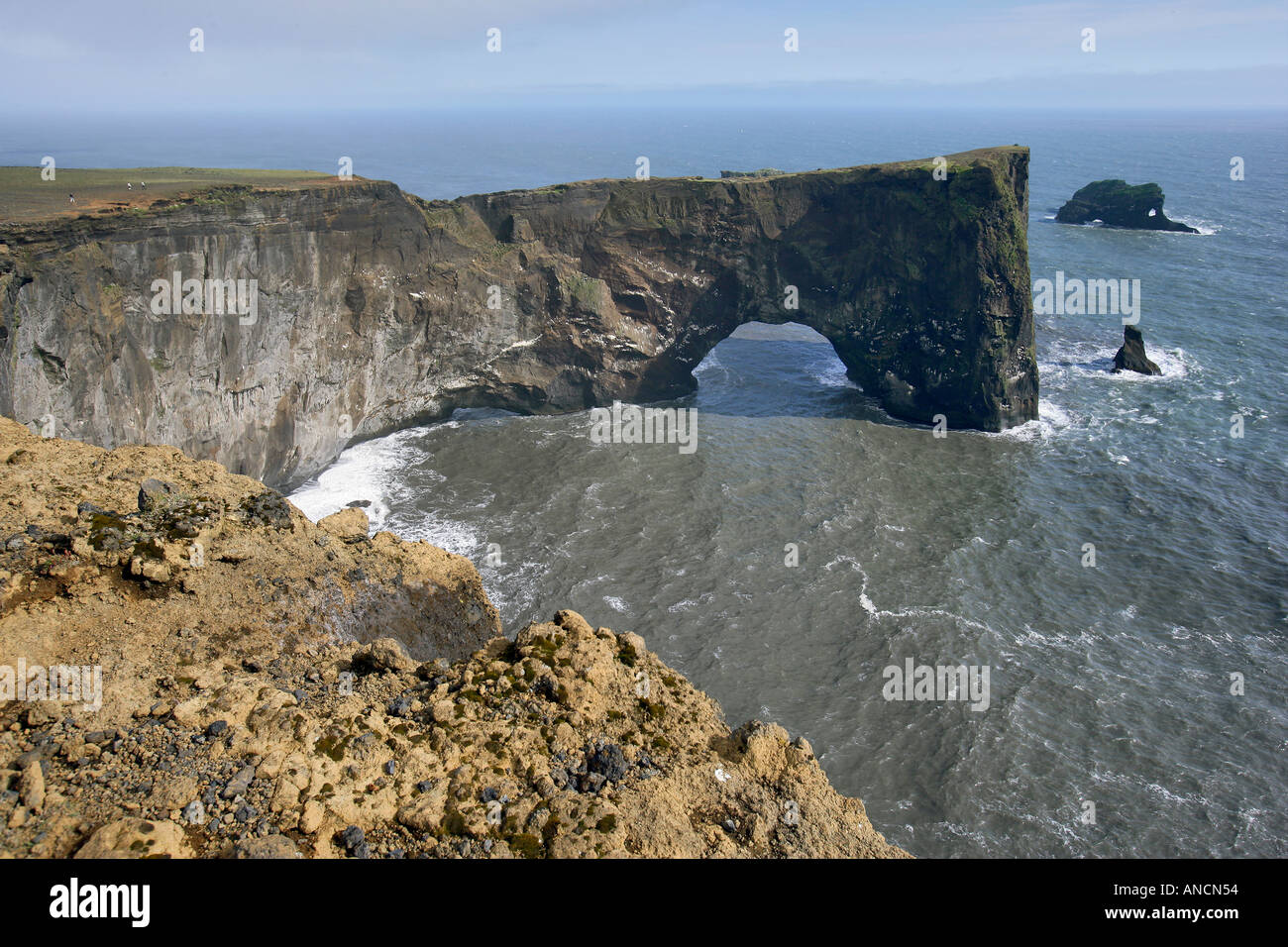 Basalt cliffs hi-res stock photography and images - Alamy