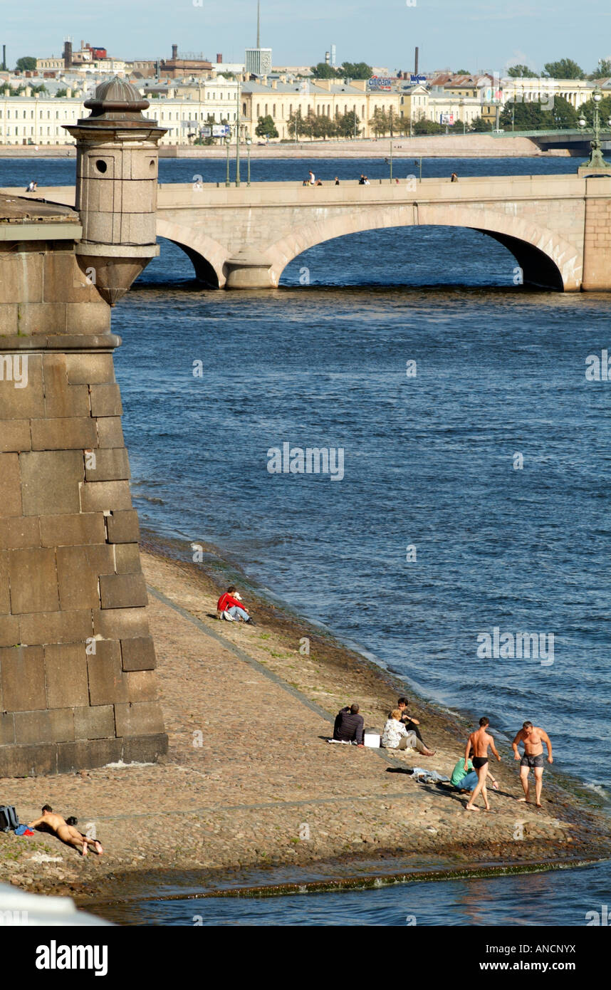 Historic architecture along neva hi-res stock photography and images ...