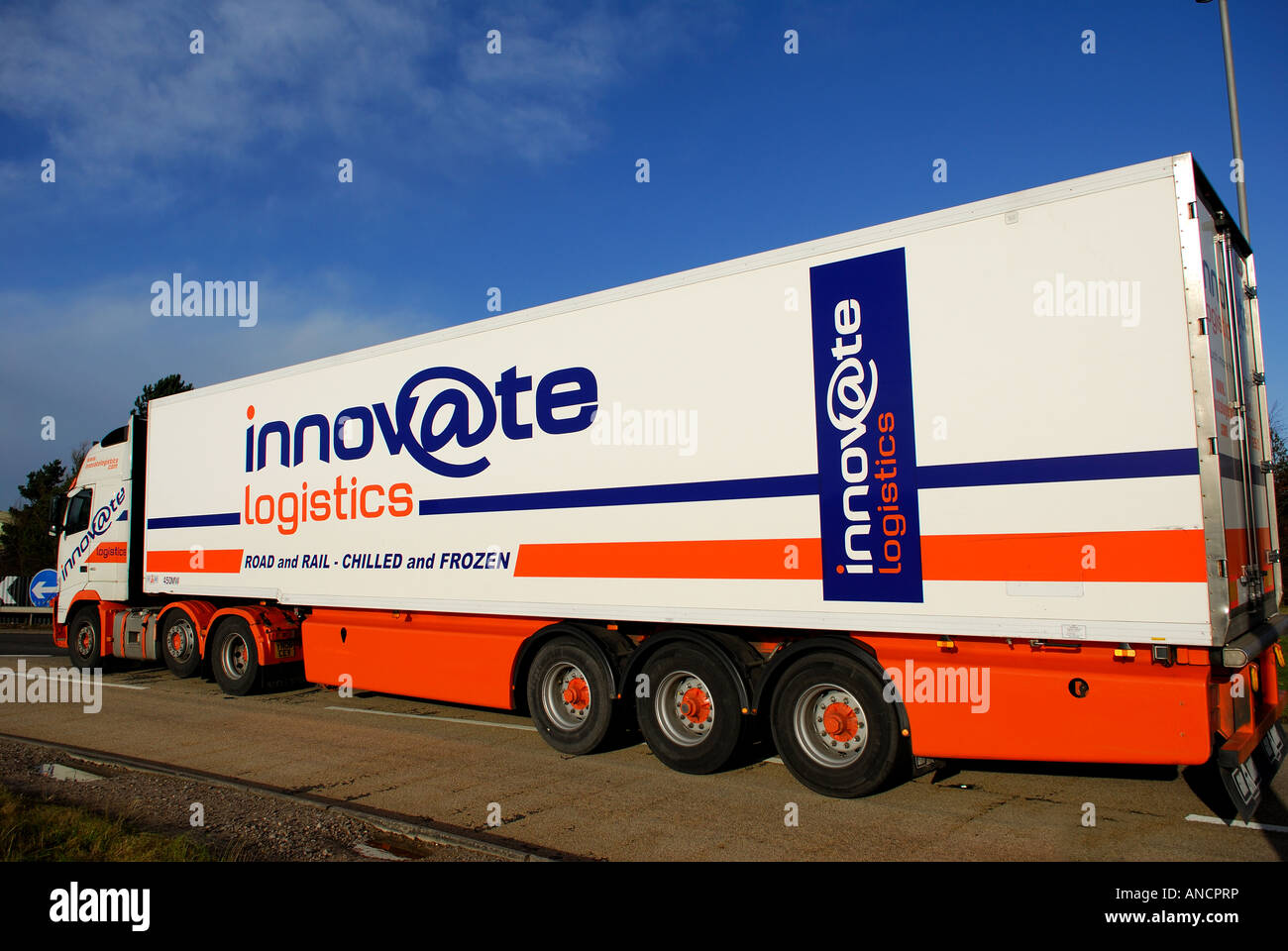 Hgv artic hi-res stock photography and images - Alamy