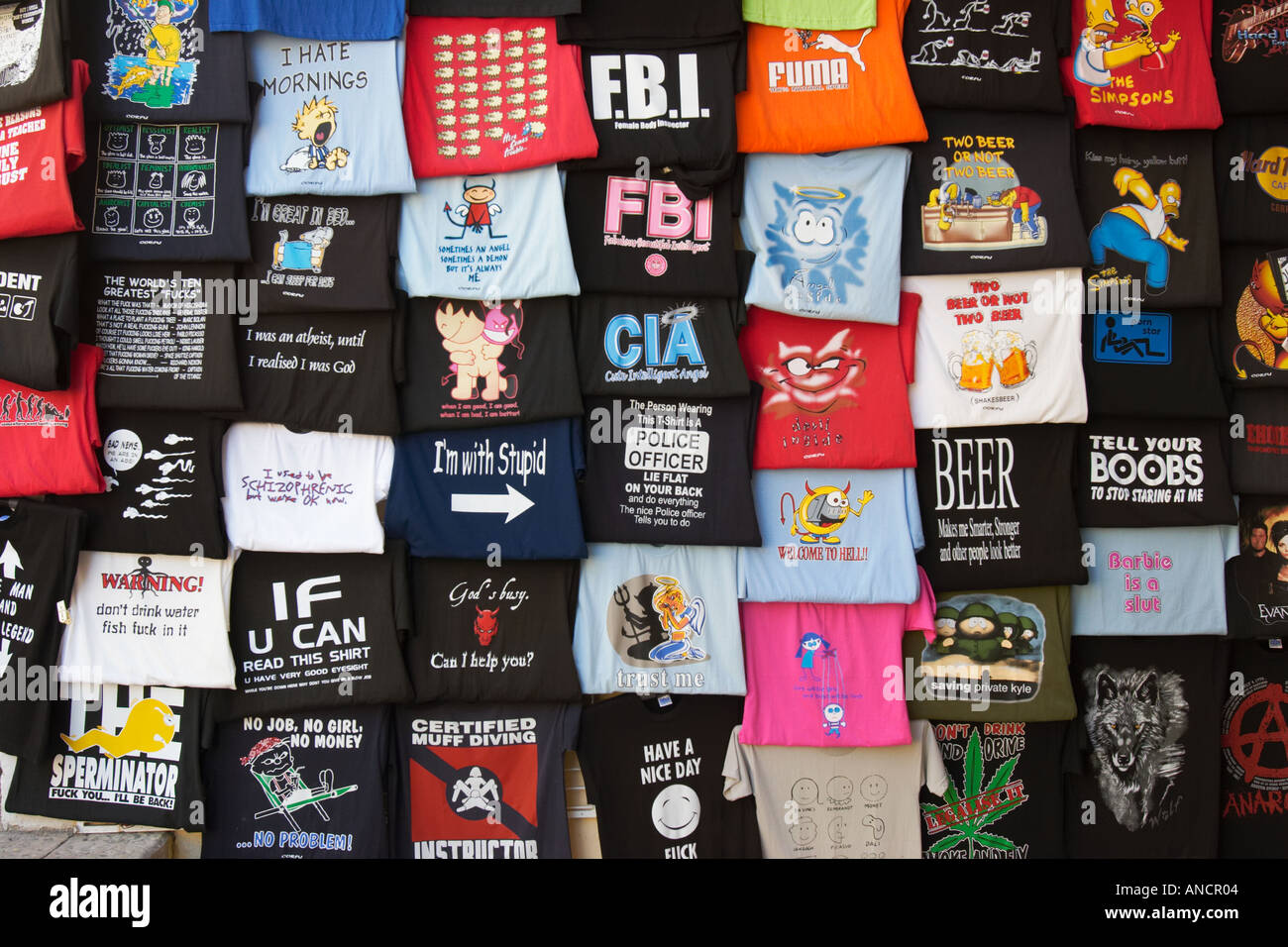 T shirt print shop display hi-res stock photography and images - Alamy