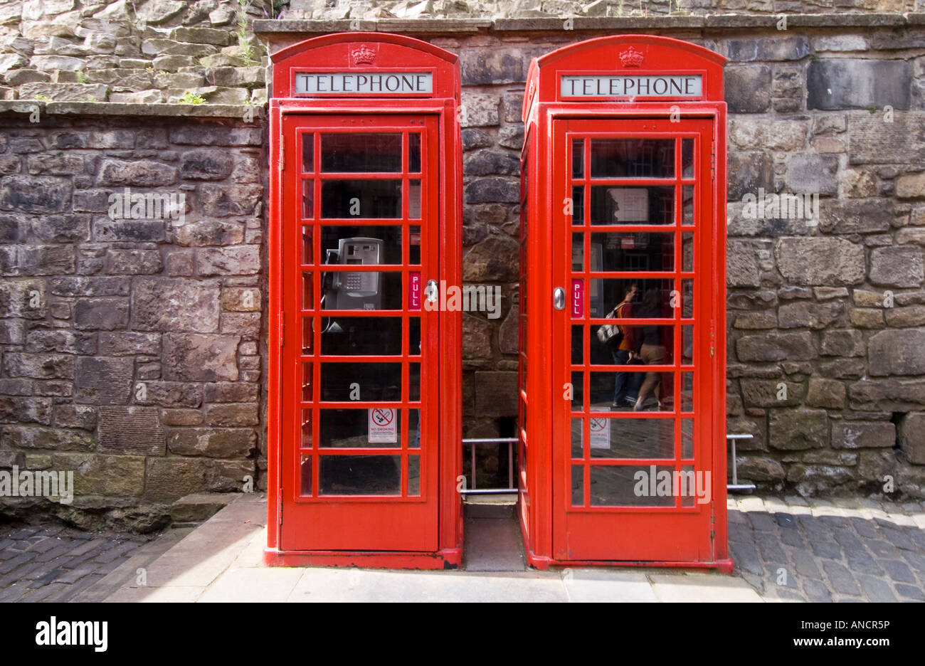 Standard english hi-res stock photography and images - Alamy