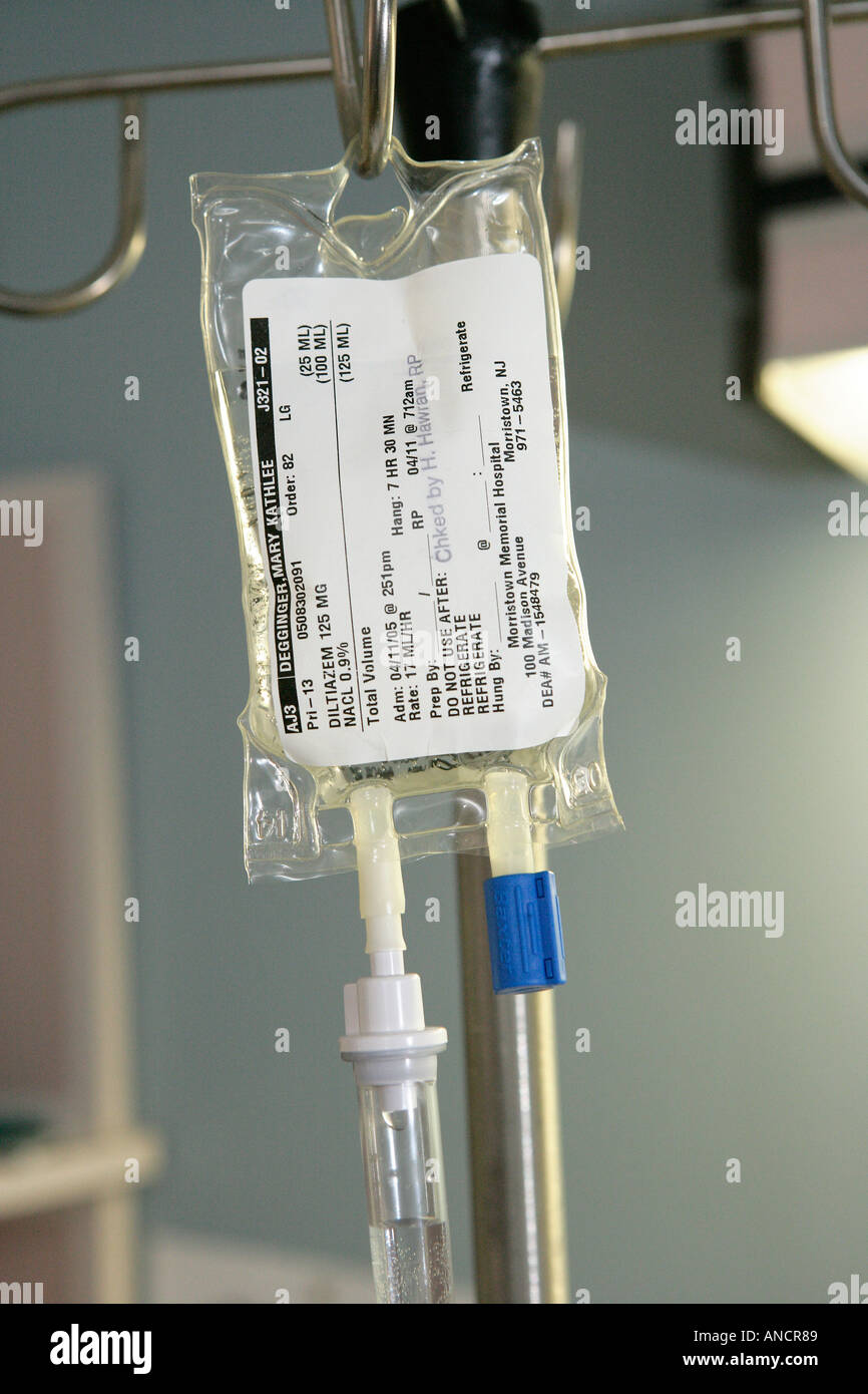 Iv bag hi-res stock photography and images - Alamy