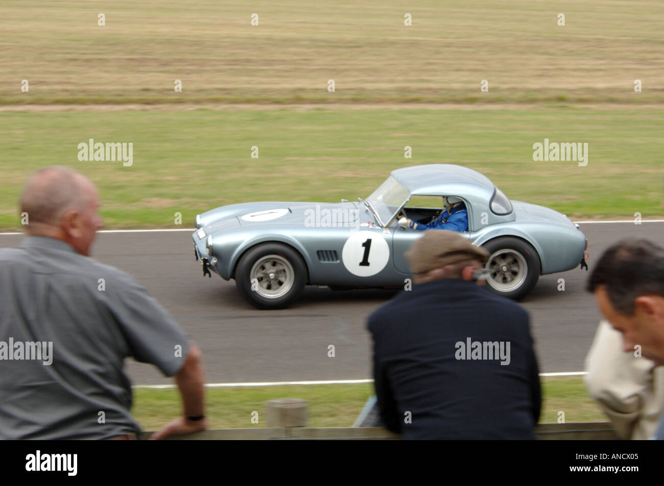 Vintage shelby racing hi-res stock photography and images - Alamy