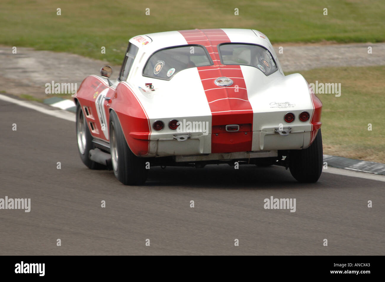 Corvette GT car race action from the 2005 Goodwood Revival Stock Photo ...