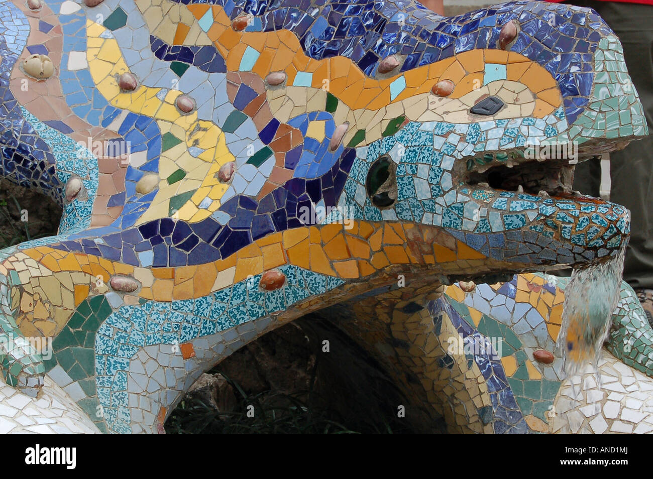 Antoni Gaudi's mosaic dragon in Parc Güell, Barcelona Stock Photo - Alamy