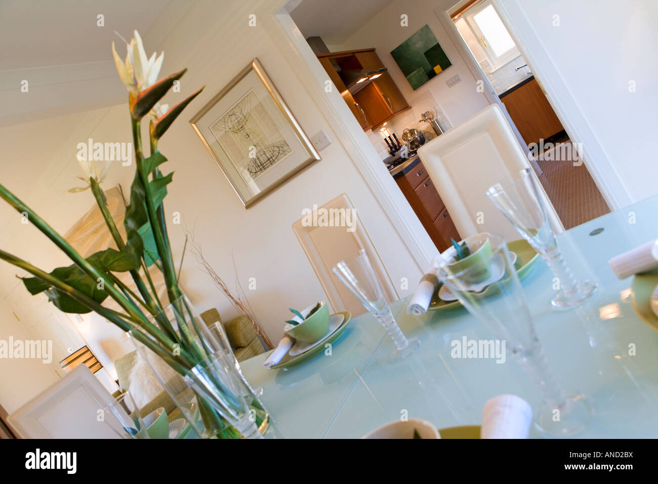 Show home interior uk hi-res stock photography and images - Alamy