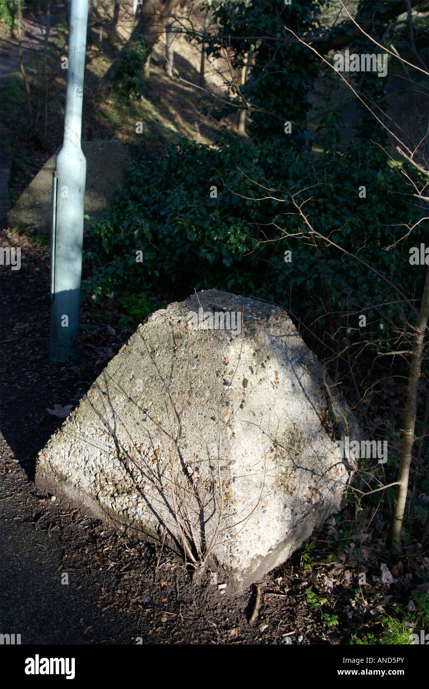 Concrete Tank Traps High Resolution Stock Photography and Images - Alamy