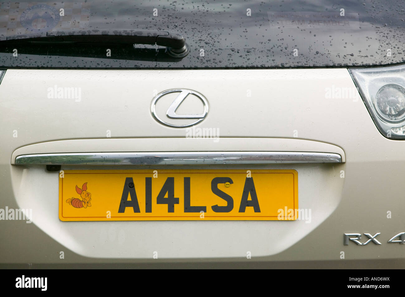 Lexus Sign High Resolution Stock Photography and Images - Alamy