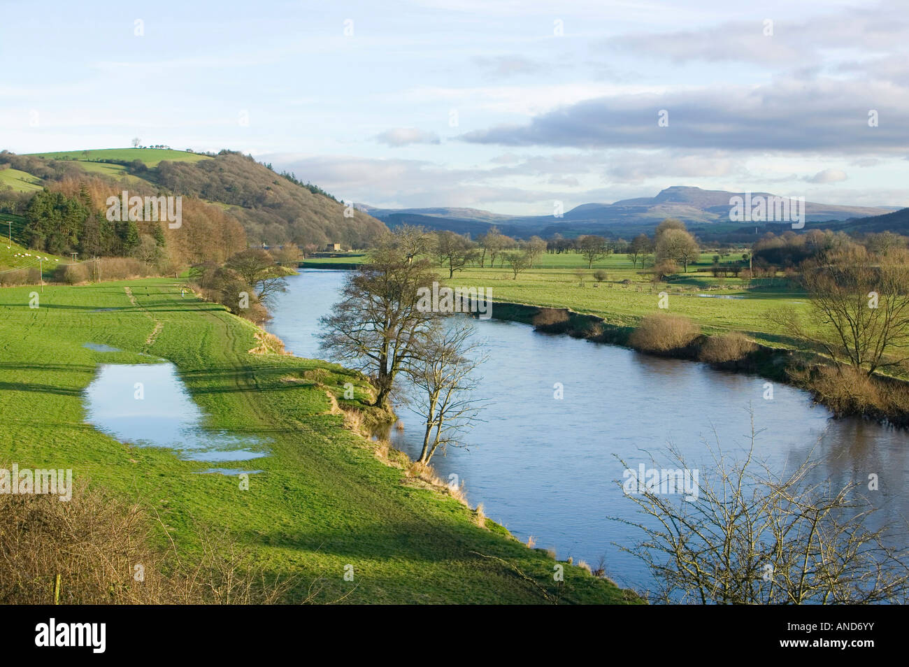 Lune valley hi-res stock photography and images - Alamy
