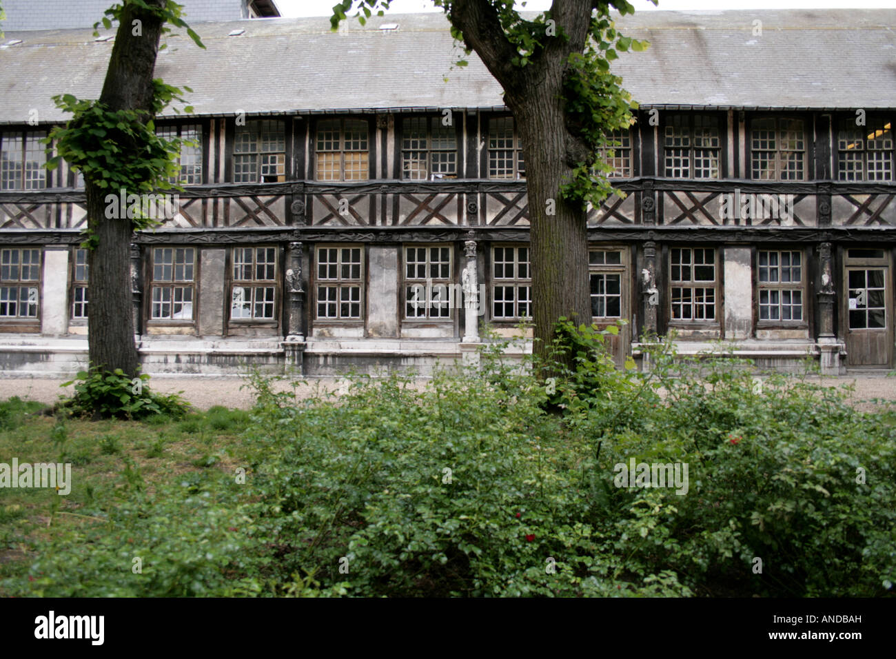 Black plague cemetery in Rouen, France Stock Photo - Alamy