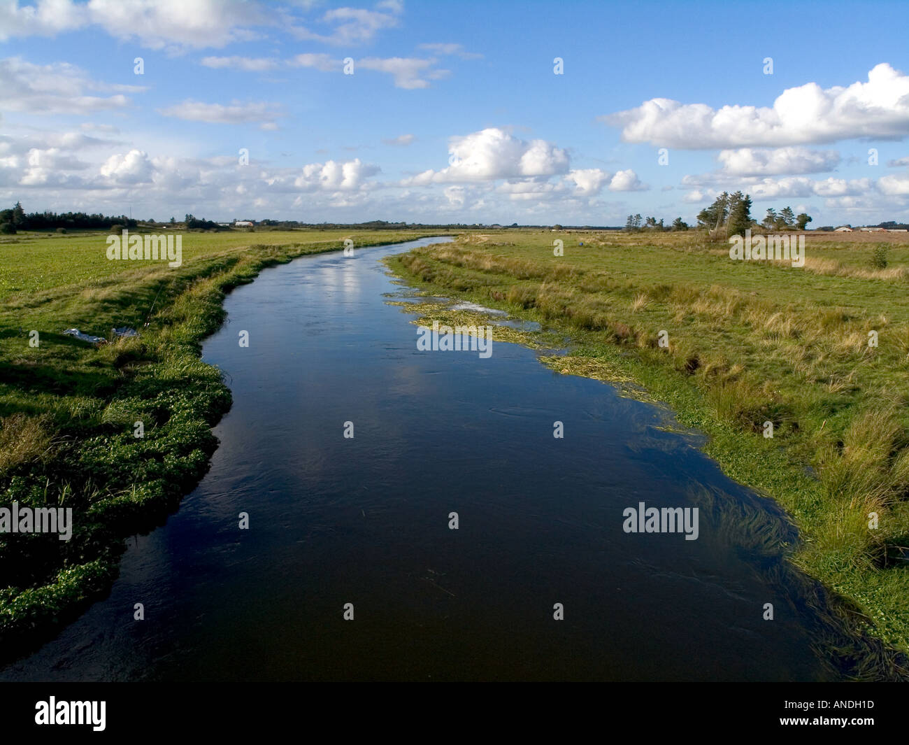 Vally flow hi-res stock photography and images - Alamy