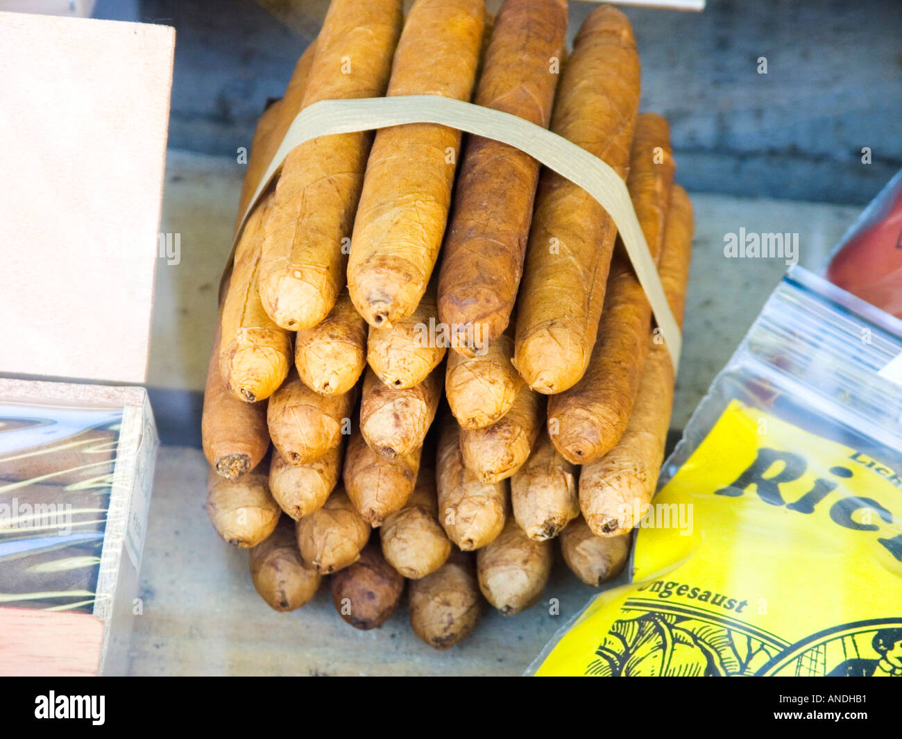 Cigar smoking smoke cigarette illness sickness lung lungcancer cancer ...