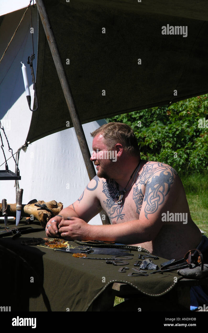 Viking jewellery hi-res stock photography and images - Alamy