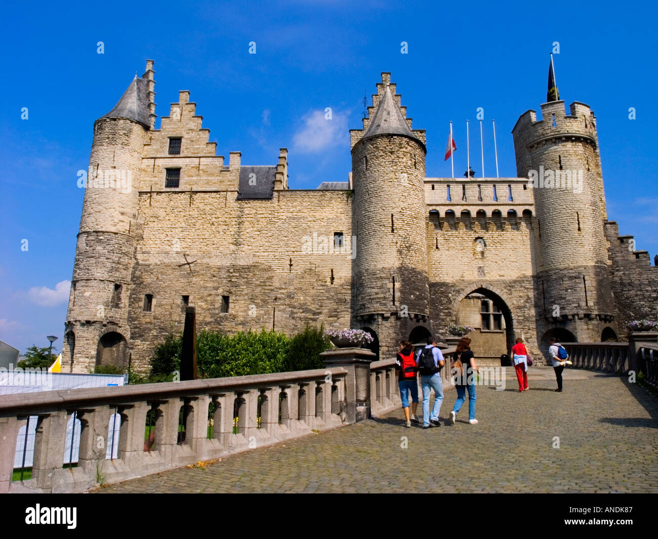 Antwerp riverfront hi-res stock photography and images - Alamy