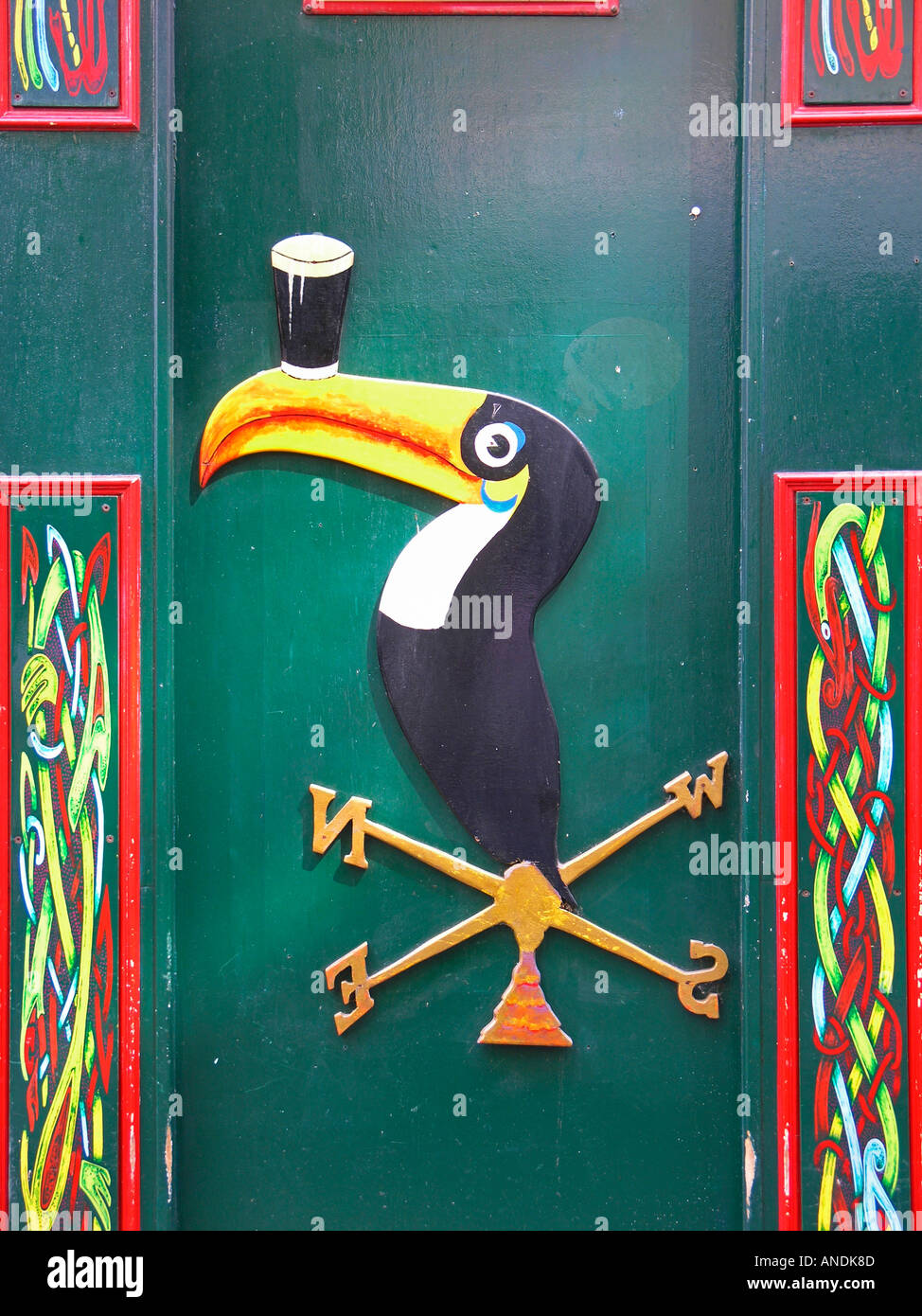 Shop bar restaurant symbol sign graphic bird Antwerp Antwerpen flander ...