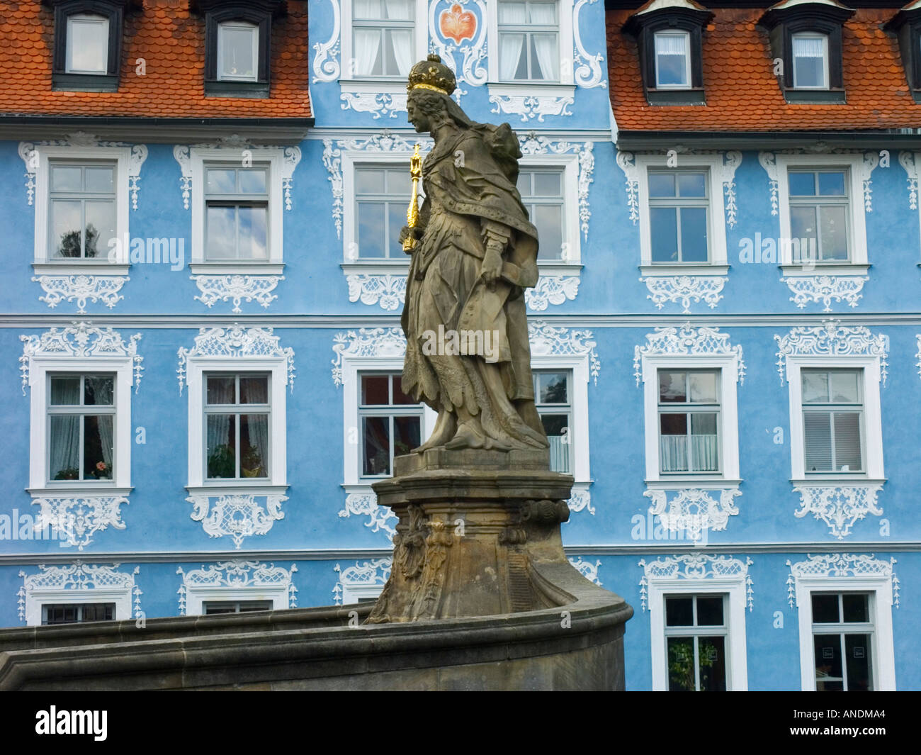 Bamberg sculpture stone bridge hi-res stock photography and images - Alamy