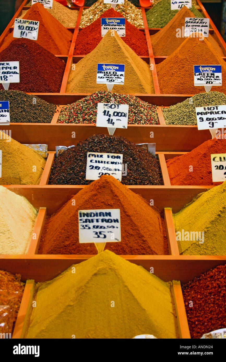Spice pyramids hi-res stock photography and images - Alamy