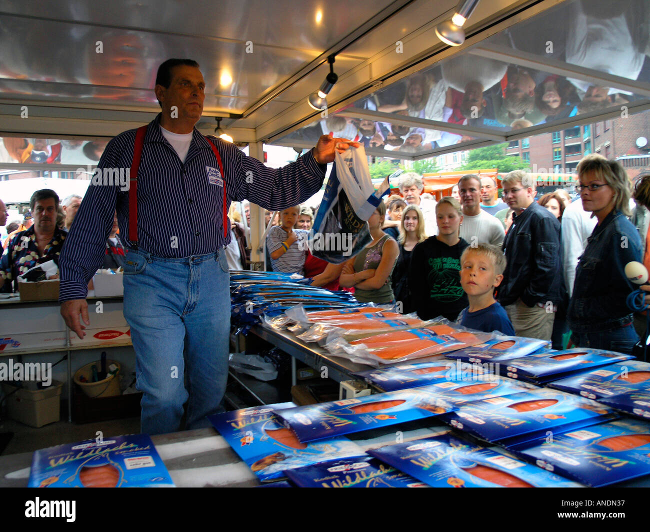 Fischmarkt sunday fish market Hamburg Germany german travel attraction ...
