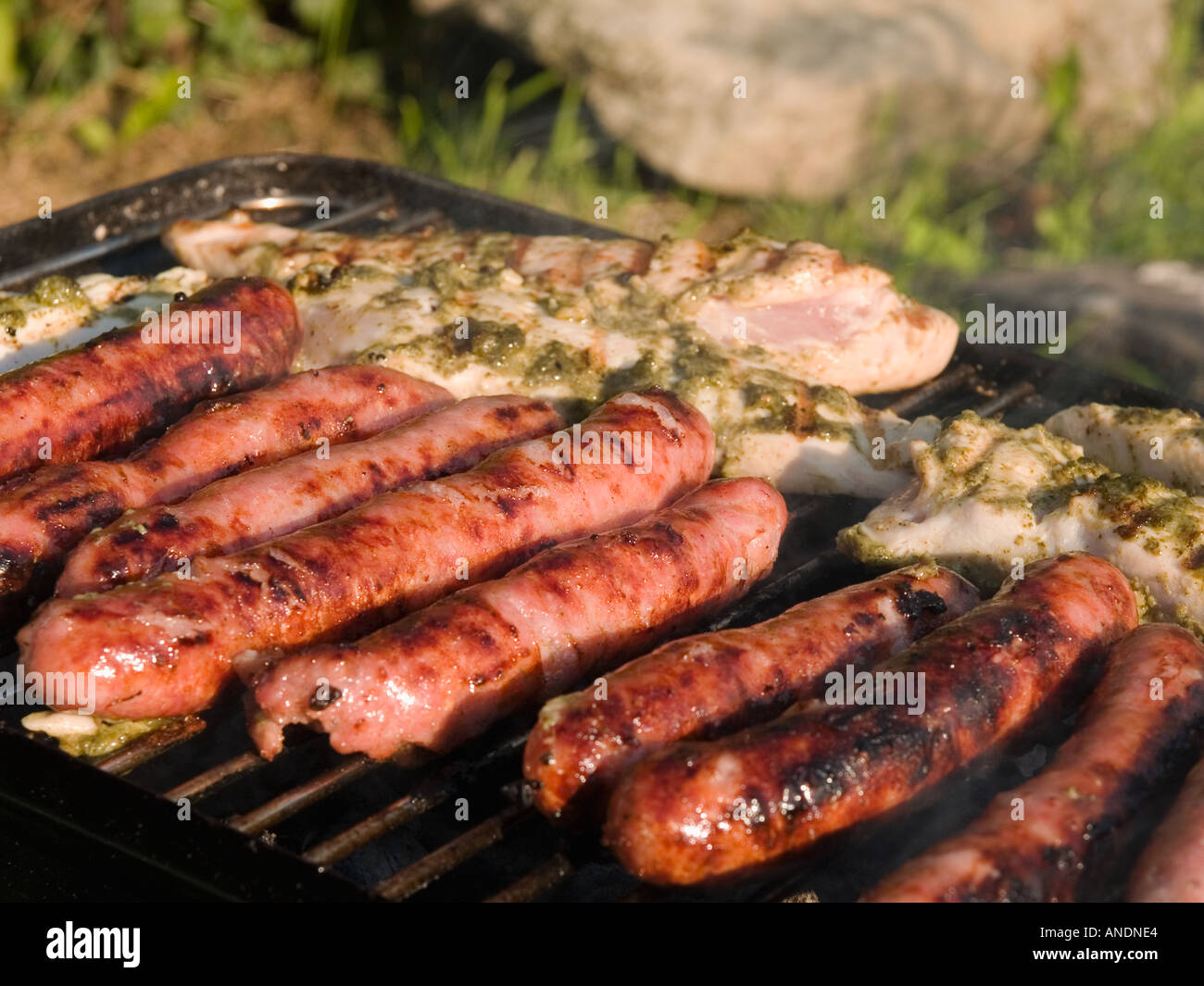 Cook bbq hi-res stock photography and images - Alamy