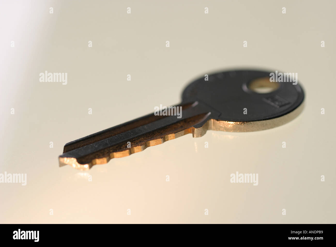 Yale key in lock hi-res stock photography and images - Alamy
