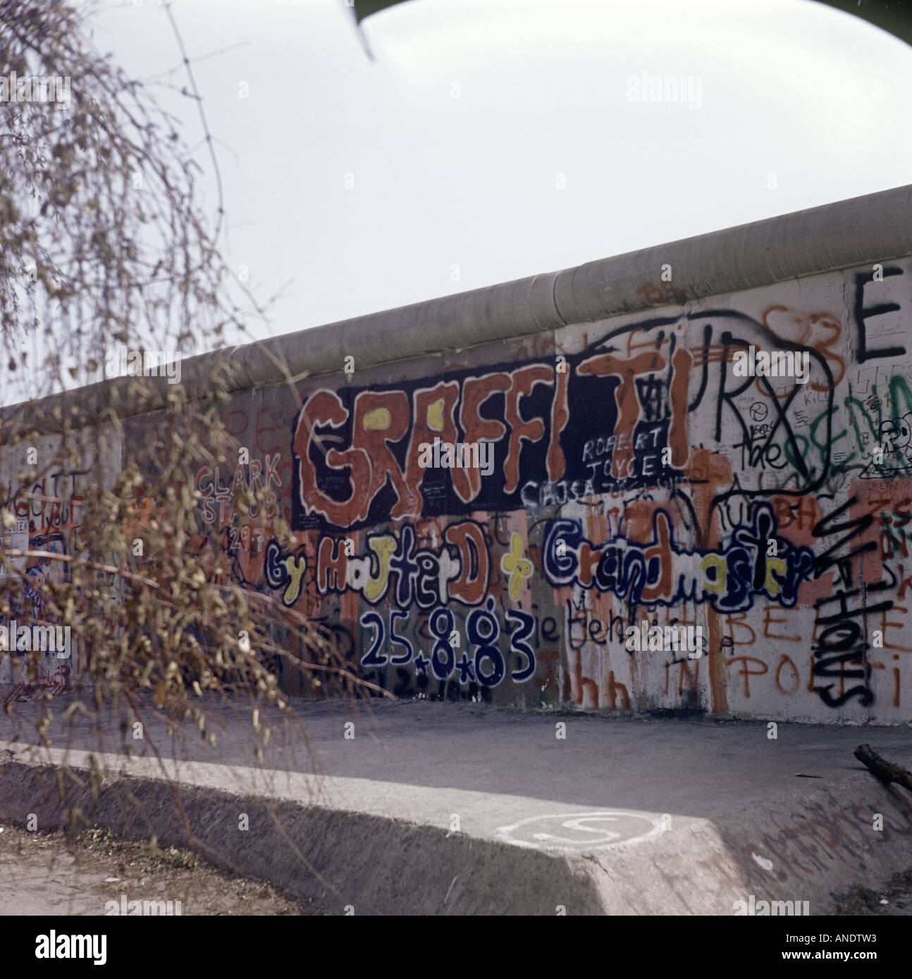 1961 Berlin Wall Stock Photos & 1961 Berlin Wall Stock Images - Alamy