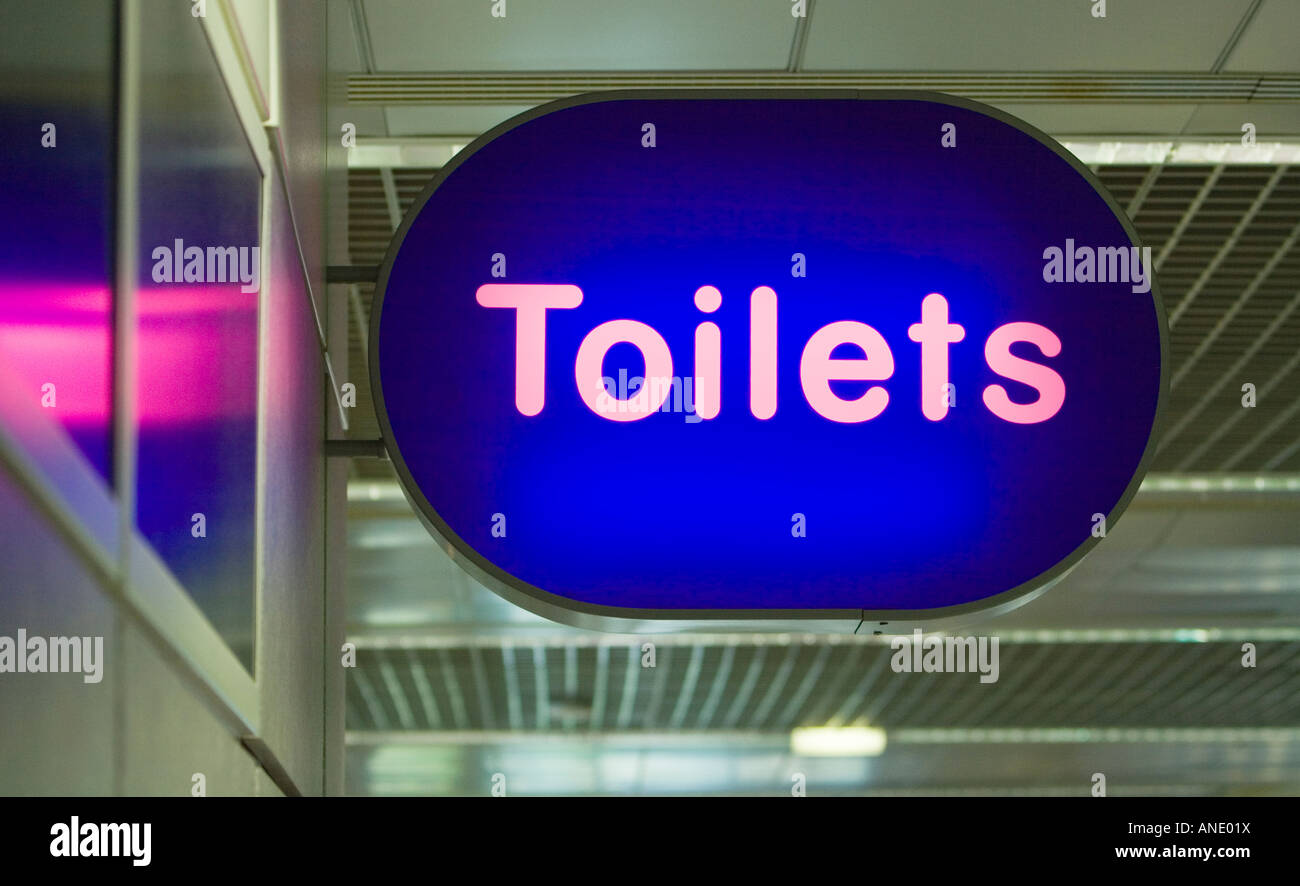 How to use the toilet sign hi-res stock photography and images - Alamy
