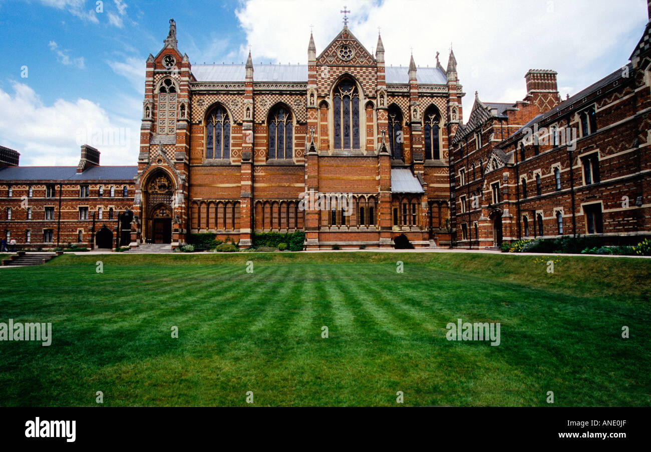 Keble College Oxford Liddon Quad and Chapel Stock Photo - Alamy