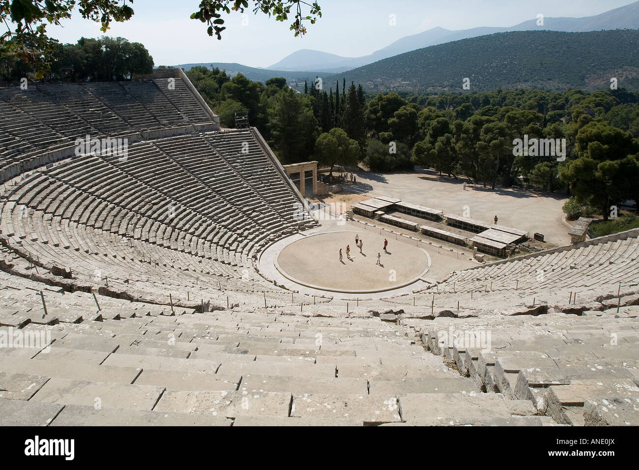 Greek ancient amphitheatre hi-res stock photography and images - Alamy