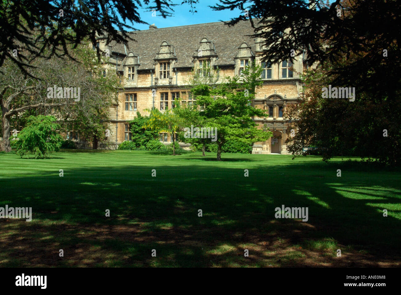 Trinity College Oxford front quad and garden Stock Photo - Alamy