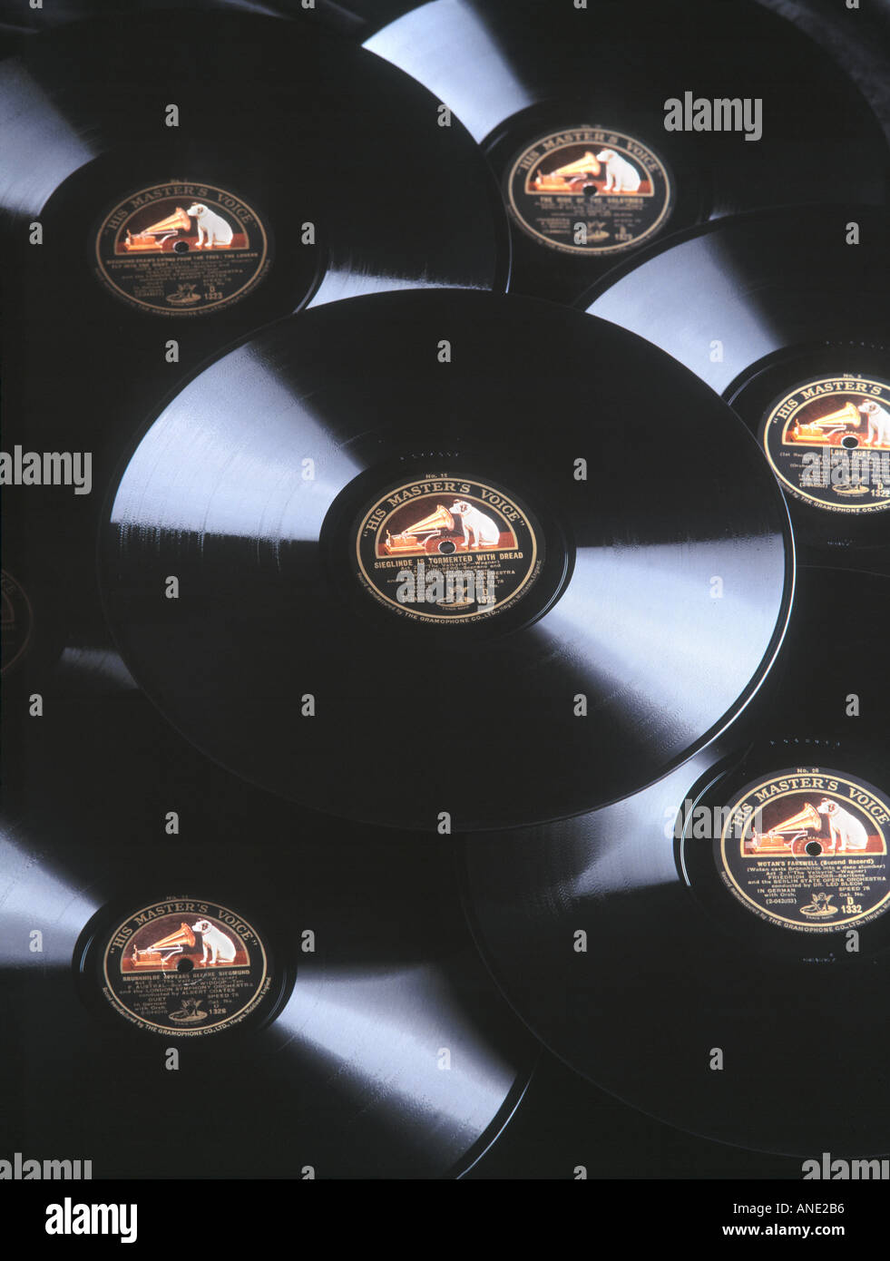78 rpm records hi-res stock photography and images - Alamy