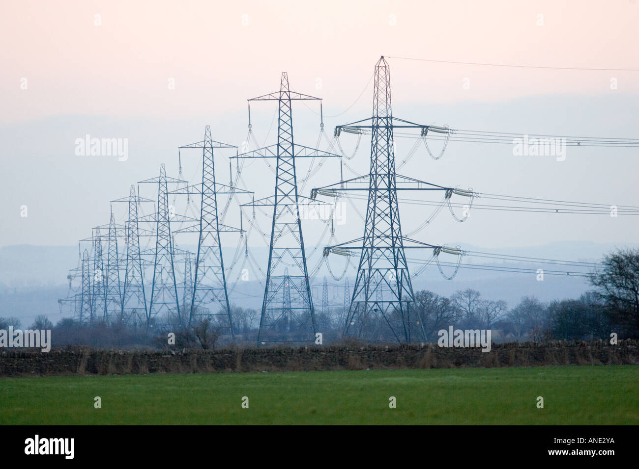 Electricity pylons Oxfordshire United Kingdom Stock Photo - Alamy