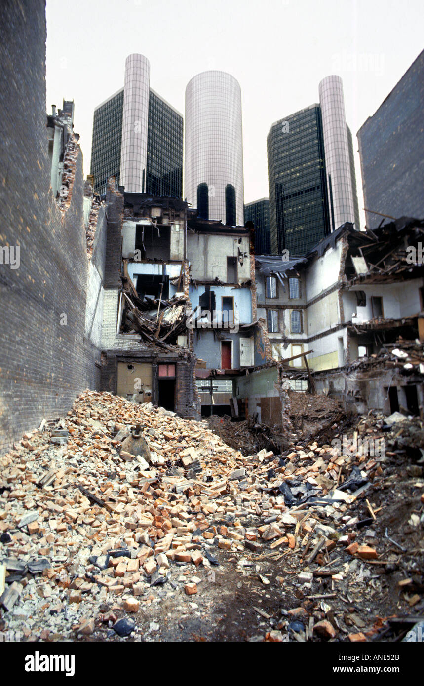 City construction detroit michigan demolition tear down destroy rebuild ...